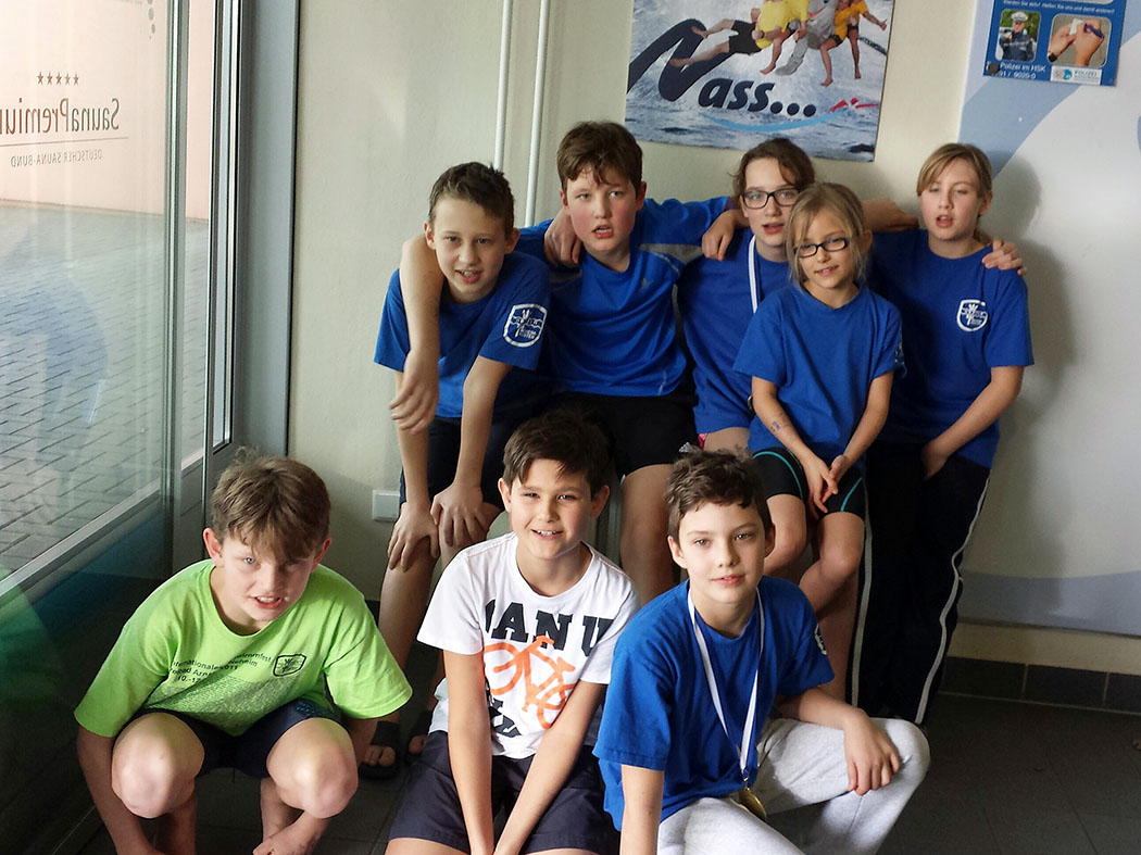 Neptun-Schwimmer holen 50 Medaillen