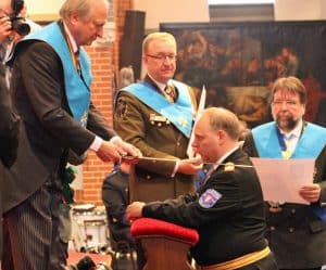 Ritterschlag für Holzens Brudermeister Thomas Lepping