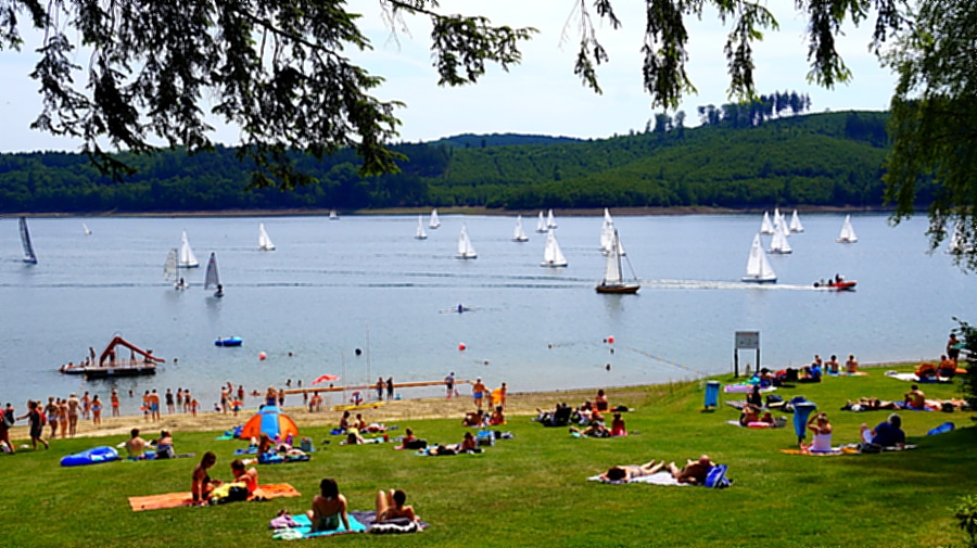 Hochsaison am Sorpesee - aber auch Abfallrekord
