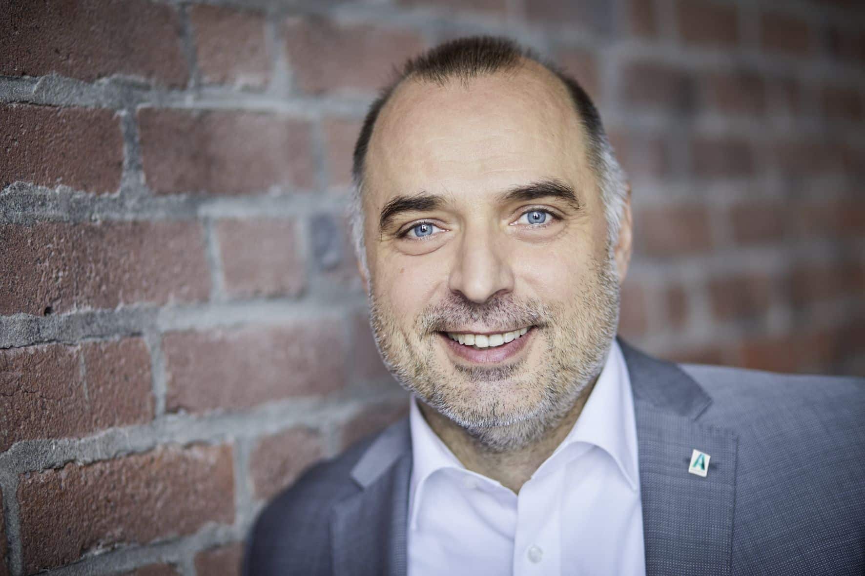 Dorfinfo.de: Im Dialog mit Bürgermeister Ralf Paul Bittner im Oktober