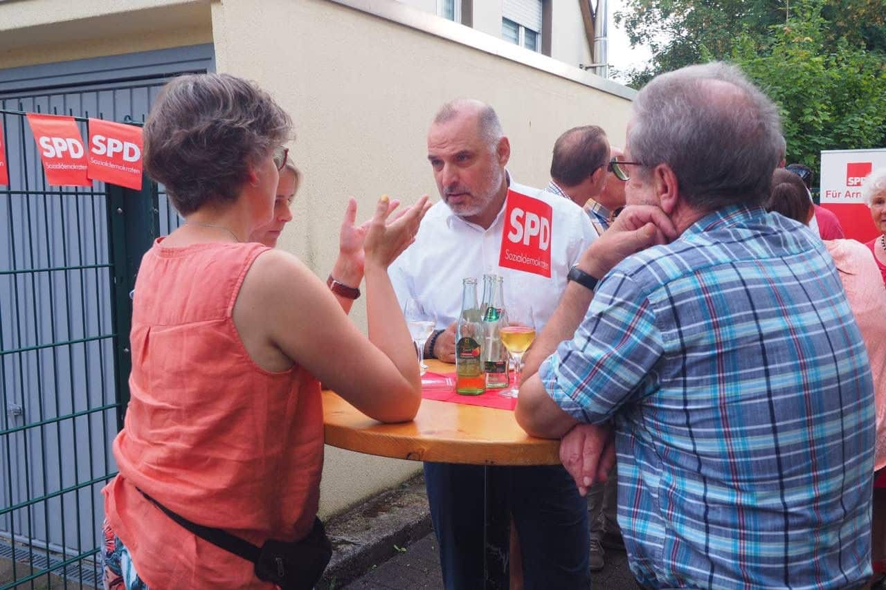 Dorfinfo.de: „Auf eine Bratwurst und Getränk“ – Lockeres Gesprächsformat der SPD Arnsberg mit ...