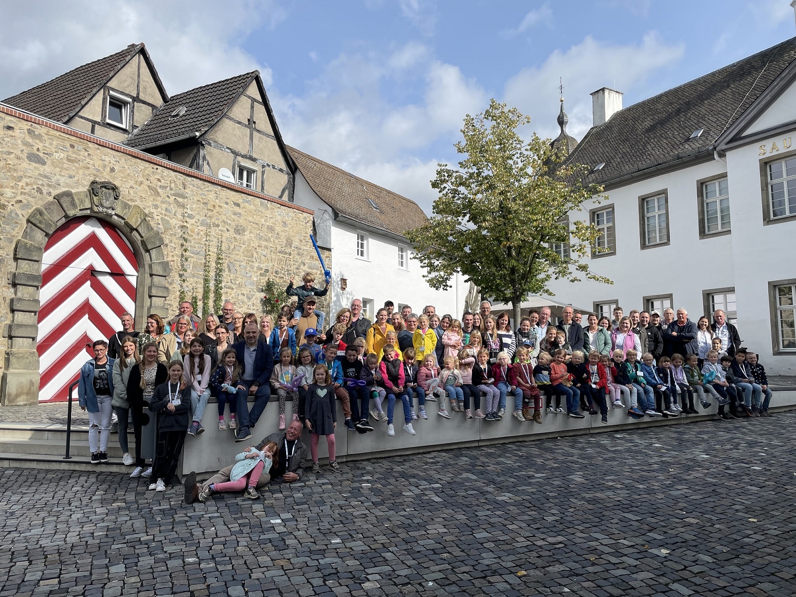 Glückliche Gäste beim Kindermitbringtag der Stadt Arnsberg